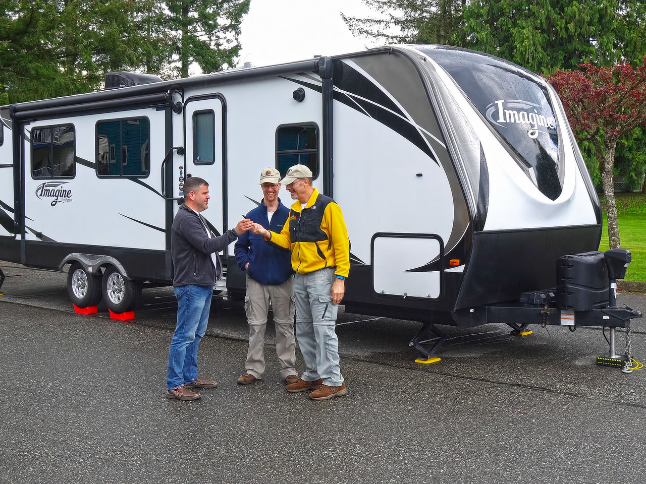 Achieving Stability: Trailer Jacks and Stabilizers for a Balanced RV E